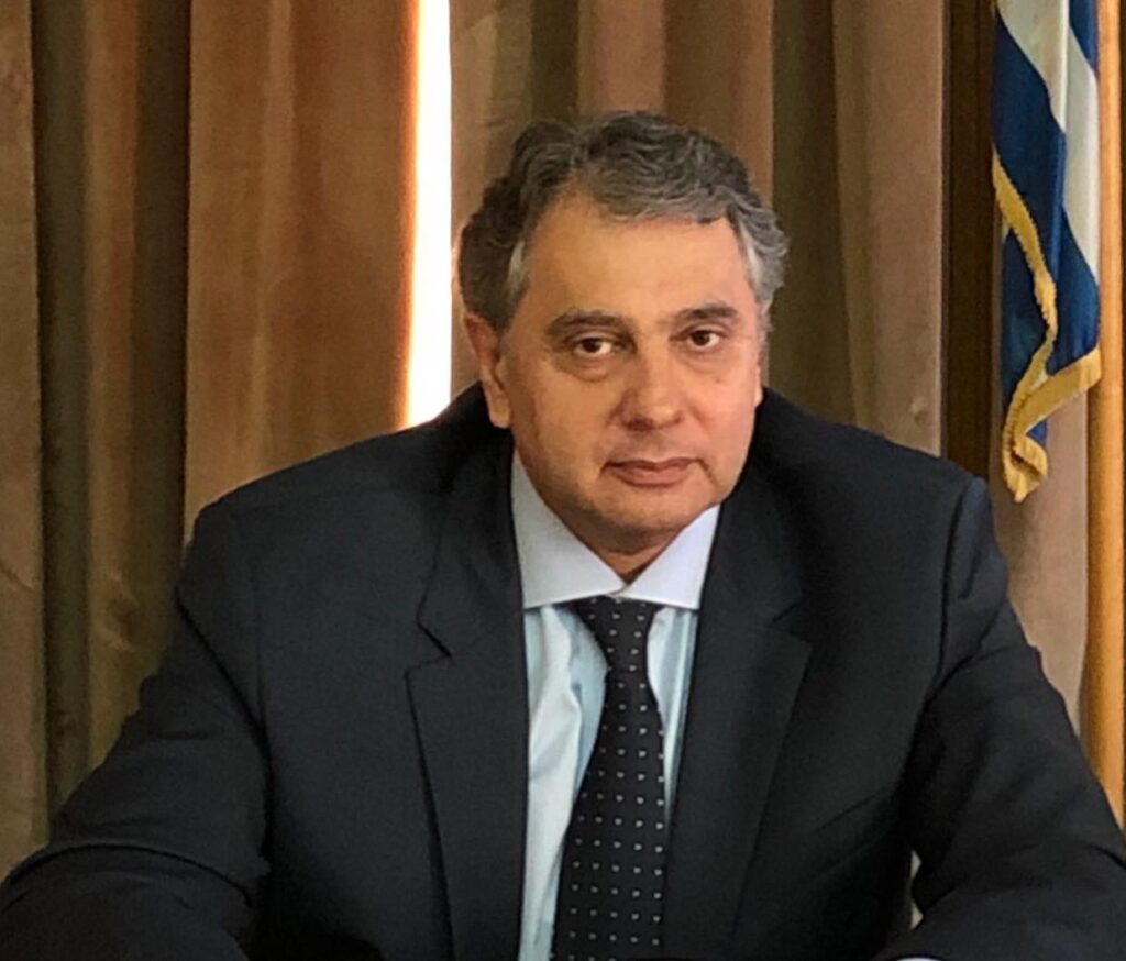 Βασίλης Κορκίδης: «Εργοδοσία και μισθοδοσία» – Piraeus365