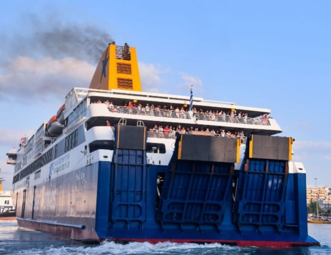 ΠΝΙΓΜΟΣ ΣΤΟ ΛΙΜΑΝΙ ΤΟΥ ΠΕΙΡΑΙΑ: Η ΑΔΙΑΦΟΡΙΑ ΓΙΑ ΤΟΝ ΣΥΝΑΝΘΡΩΠΟ ...